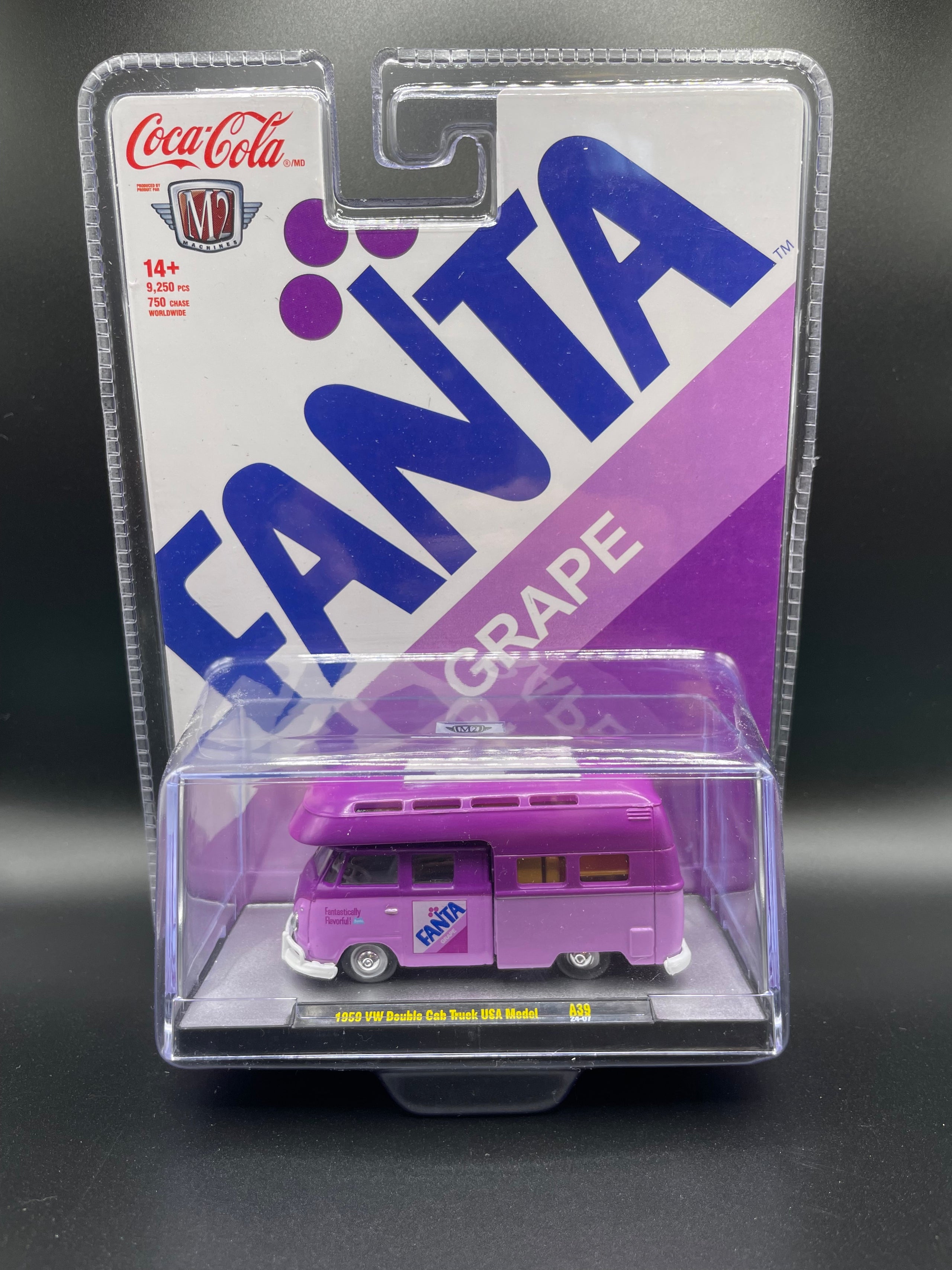M2 Machines - 1:64 Scale 1959 VW Double Cab Truck USA Model-Fanta Grape ...
