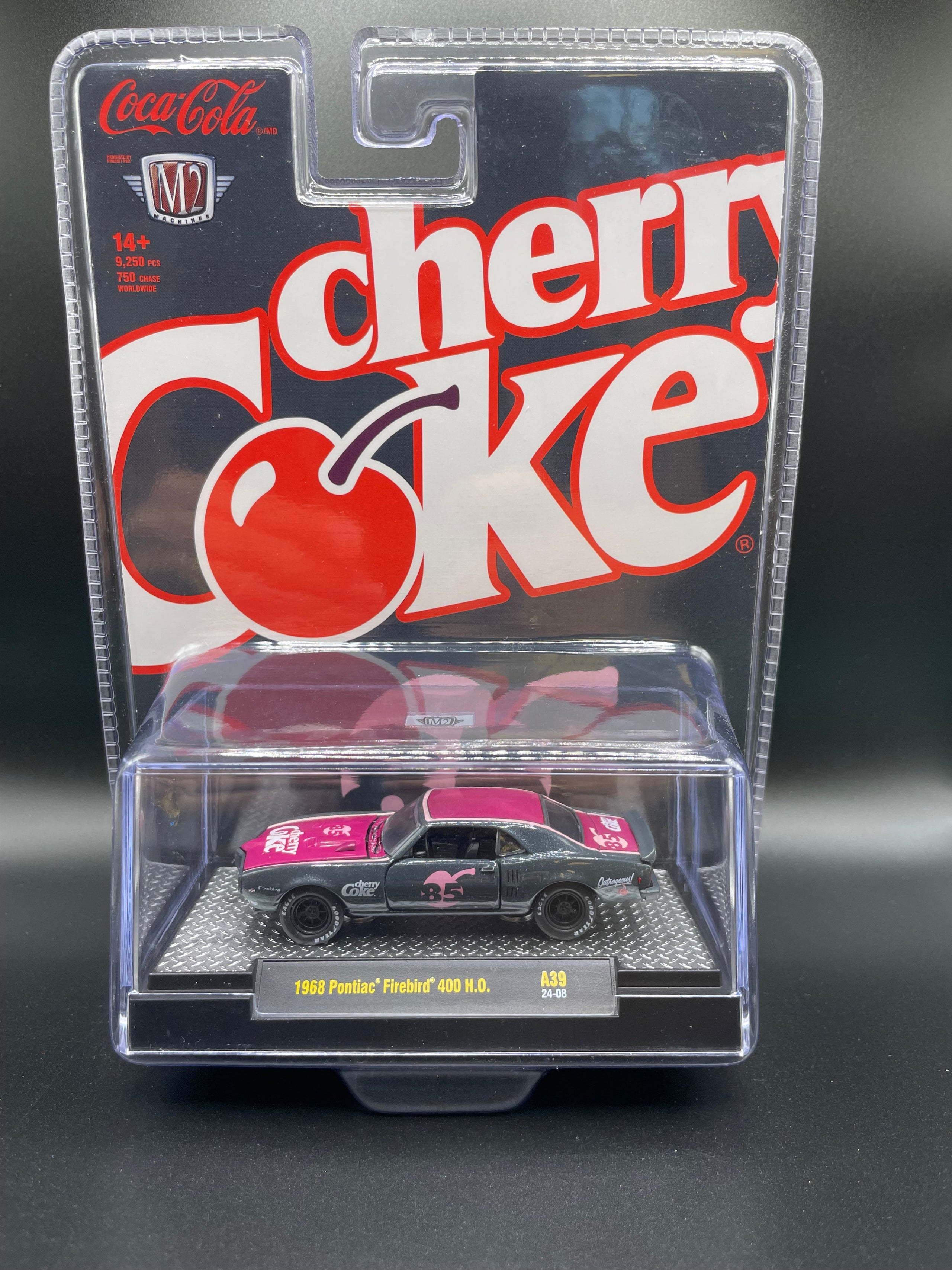 M2 Machines - 1:64 Scale 1968 Pontiac Firebird 400 H.O. - Cherry Coke ...
